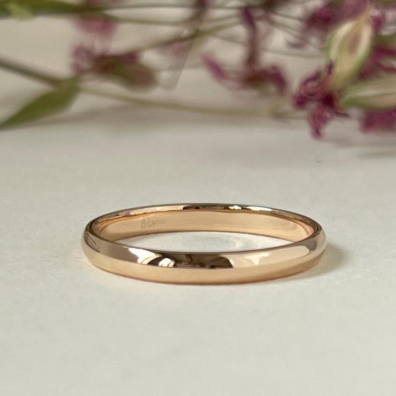 Minimalist 14k Red Gold Wedding Ring Set: Diamond Women's Band - Etsy