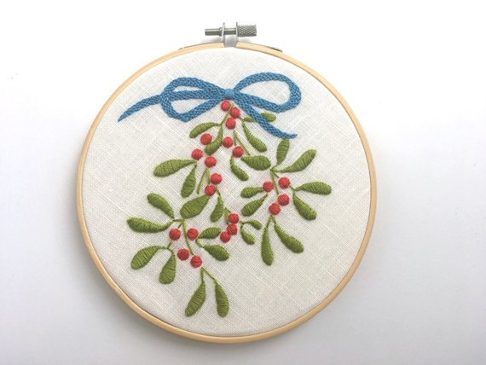 Mistletoe Hand Embroidered by Mlmxoxo. Christmas Decoration. - Etsy