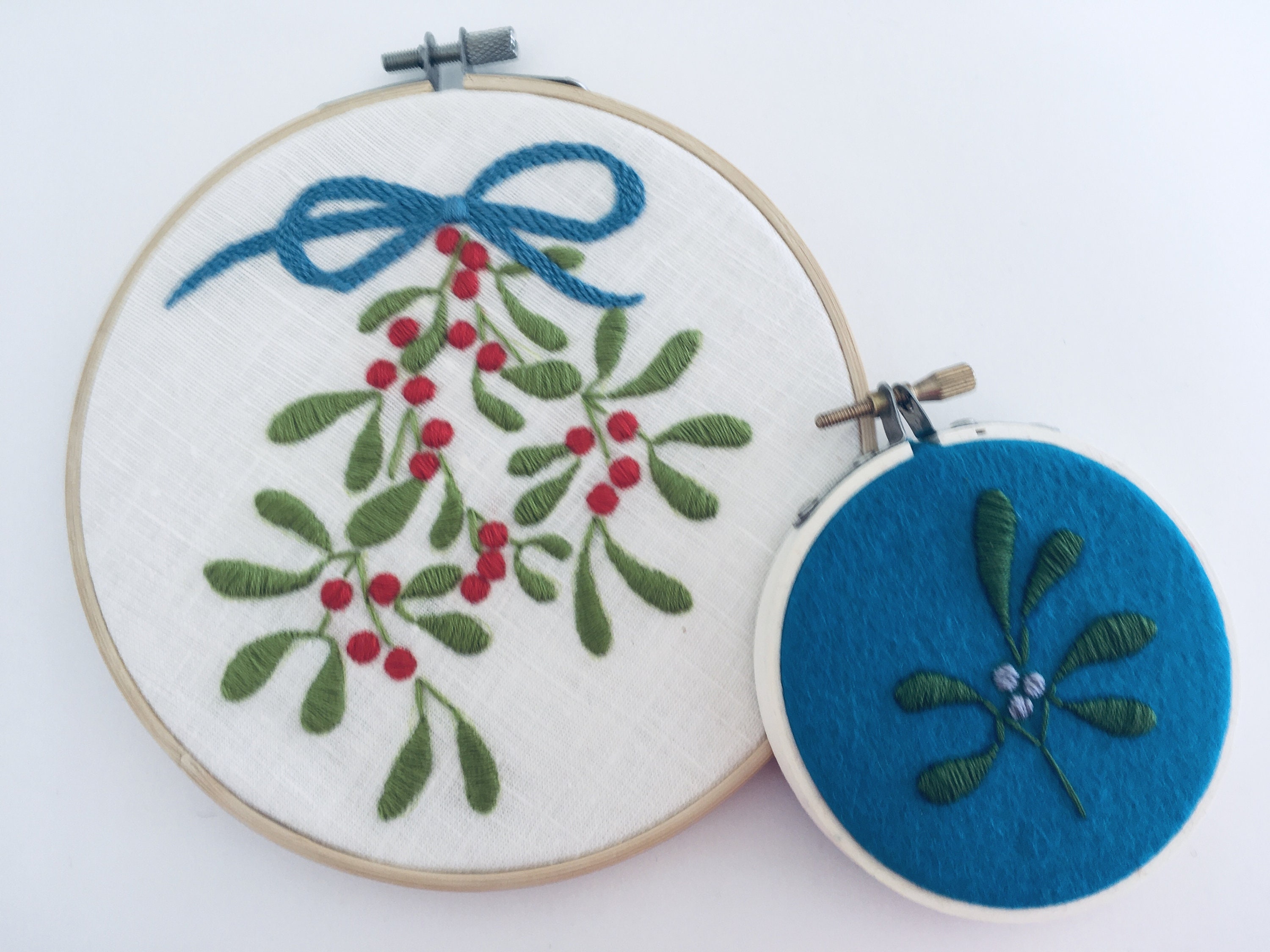 Mistletoe Embroidery PDF Pattern by Mlmxoxo. Modern - Etsy