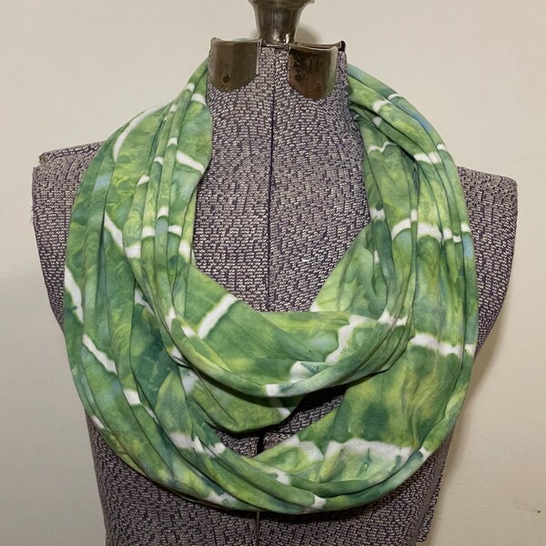 Green Infinity Scarf - Etsy