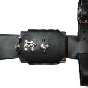 Leather Leg Flask Holster With Optional Skull Concho and Spikes - Etsy