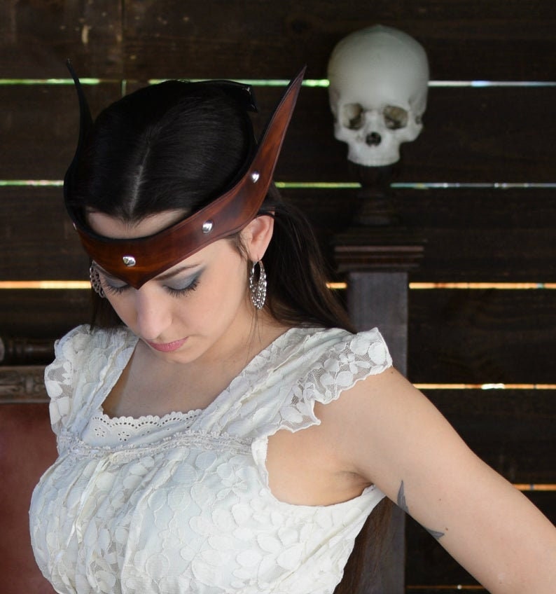 Leather Elven Crown/ Headpiece/ Dark Elf - Etsy