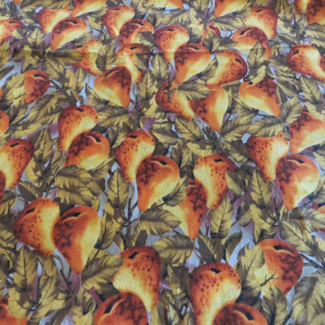 One Yard Pear Fabric Pears With Leaves Cotton Quilting Fabric Dark Fall ...