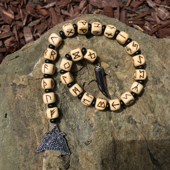 Elder Futhark Galdr Chain Heathen Asatru Norse Runes | Etsy