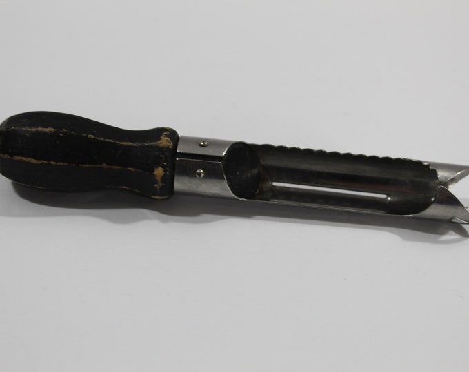 Vintage Boye Apple Corer Utensil, Black Wooden Handle, - Etsy