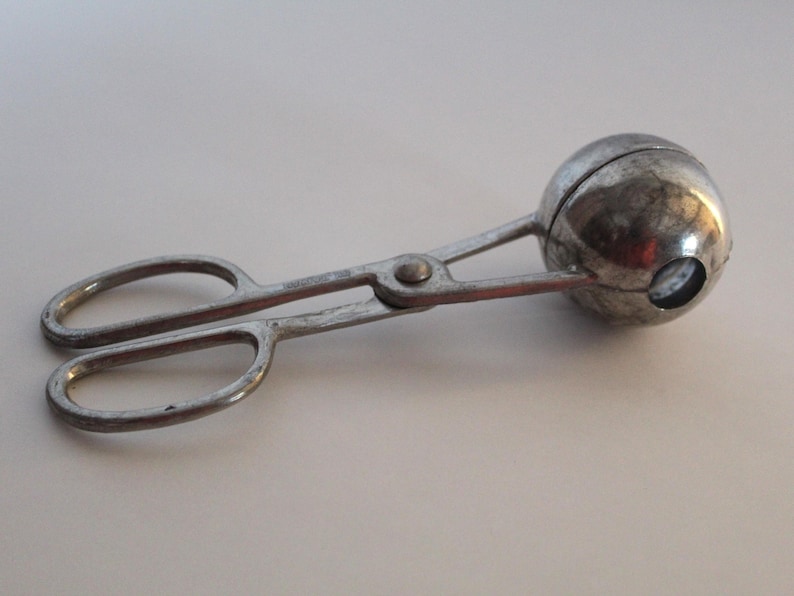 Vintage Mini Meatball Maker, Aluminum Utensil Made in Taiwan, Makes 2 ...