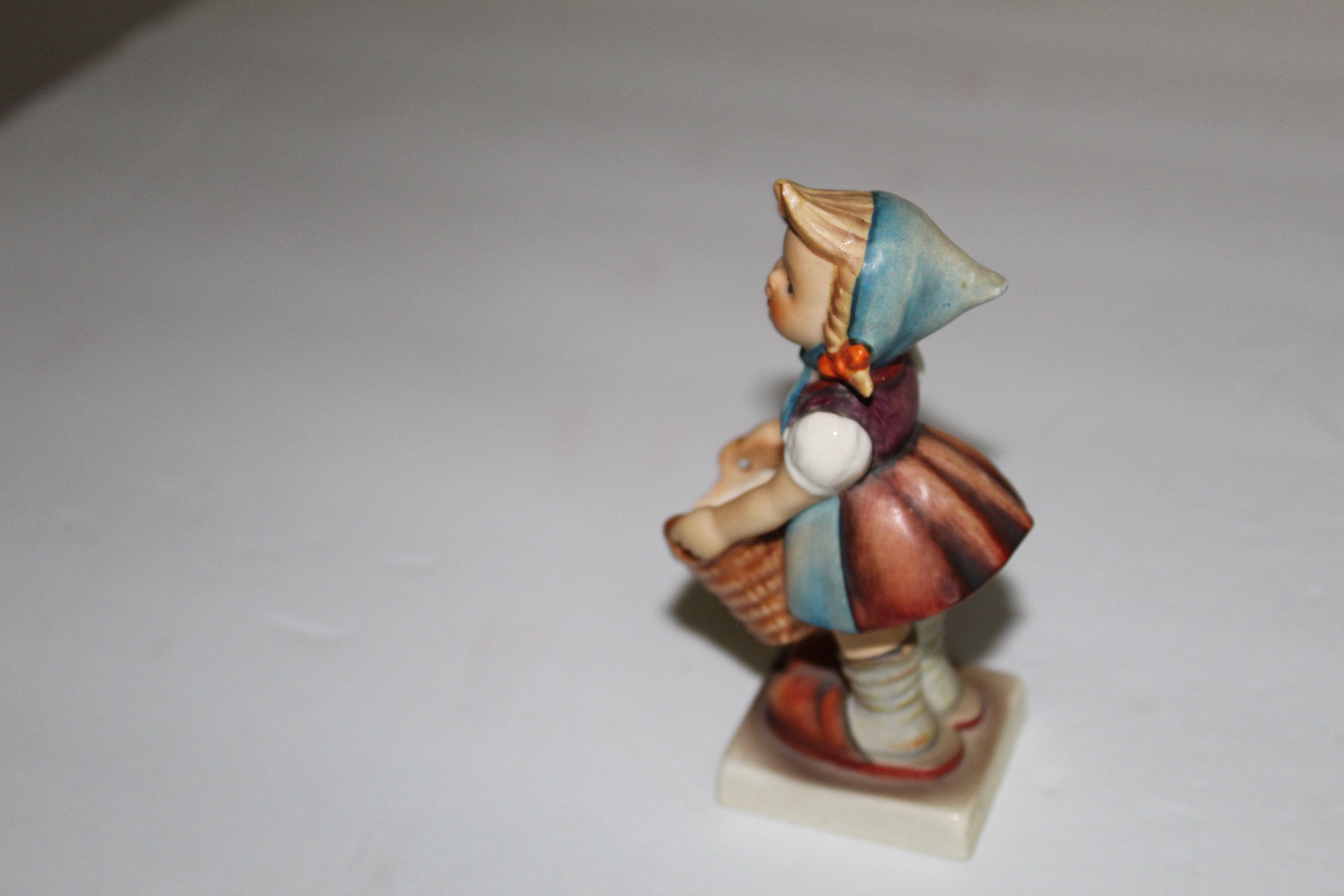 Vintage MJ Hummel Little Helper Girl With Basket - Etsy