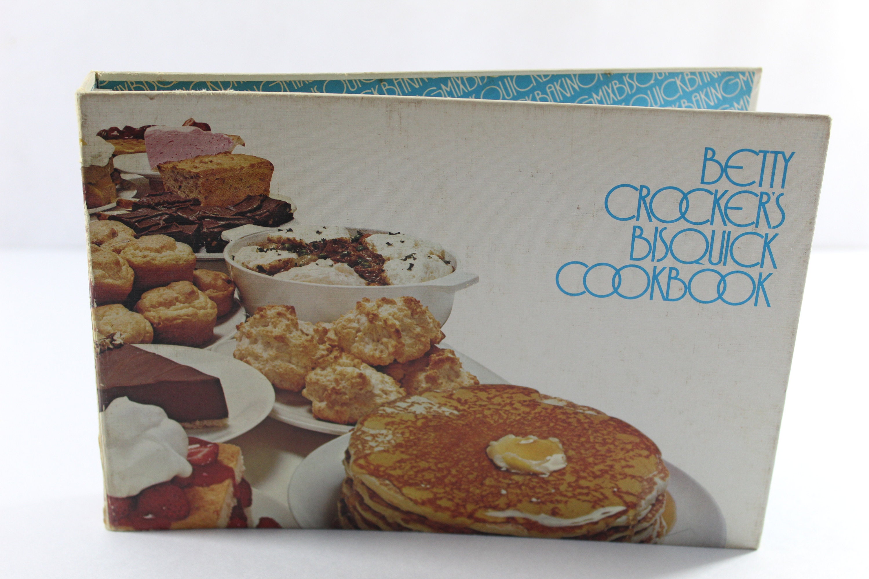 1971 Betty Crocker's Bisquick Cookbook, First Printing Spiral Hardcover ...