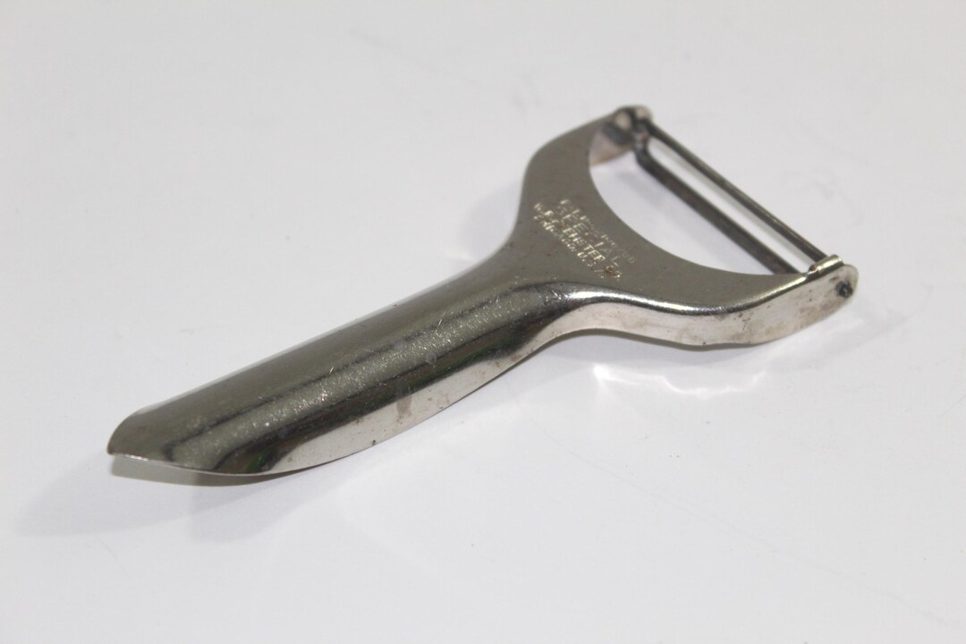 Vintage Special W R Feemster Potato Veggie Peeler Grater Made in the ...