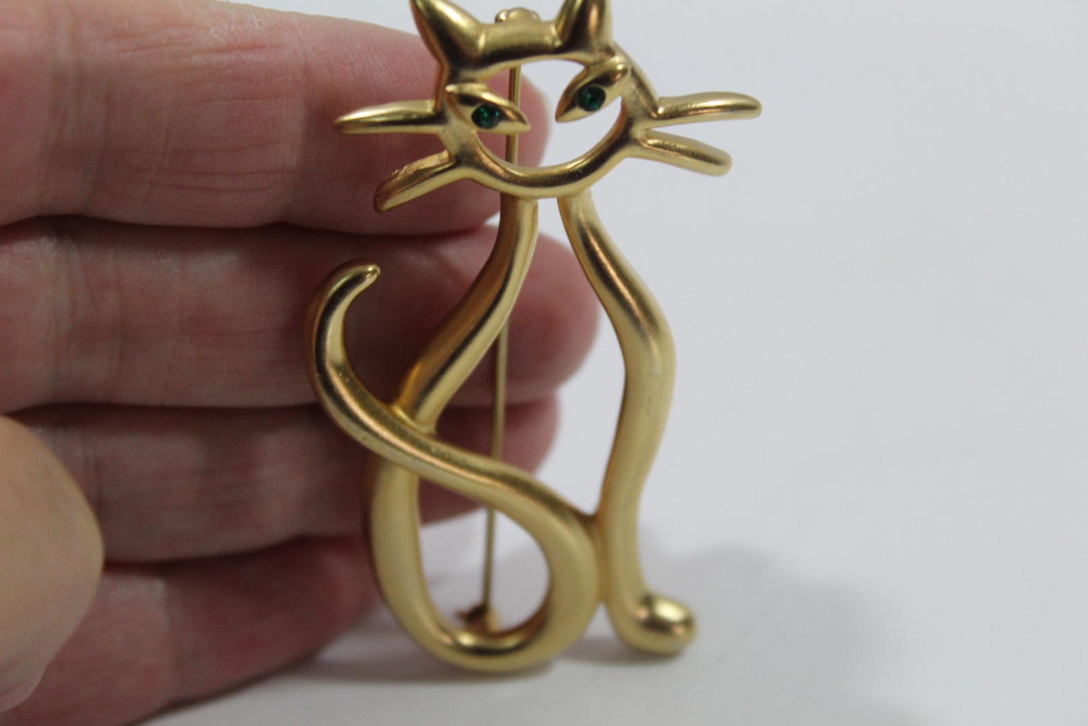 1990s Fernando Original Cat Brooch, Goldtone Green Eyed Cat Pin Clip ...
