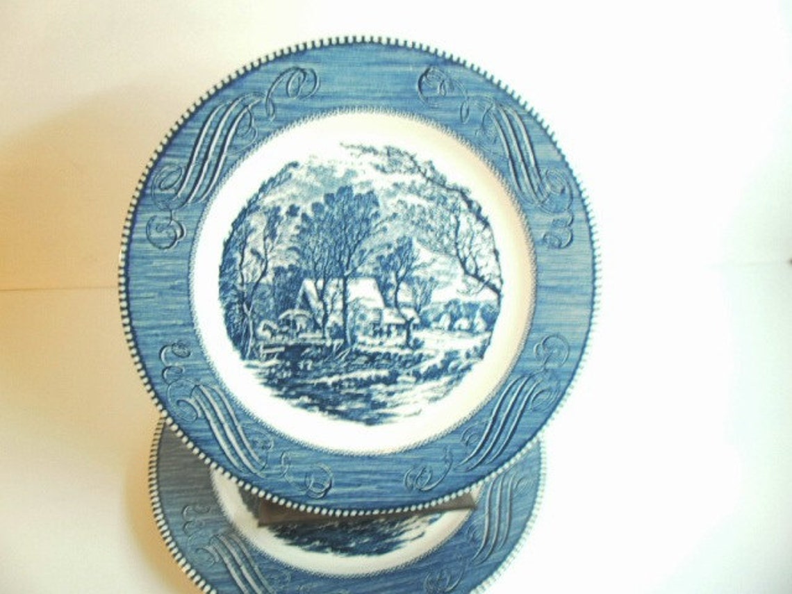 2 Vintage Royal China Currier & Ives Blue Dinner Plates Old - Etsy