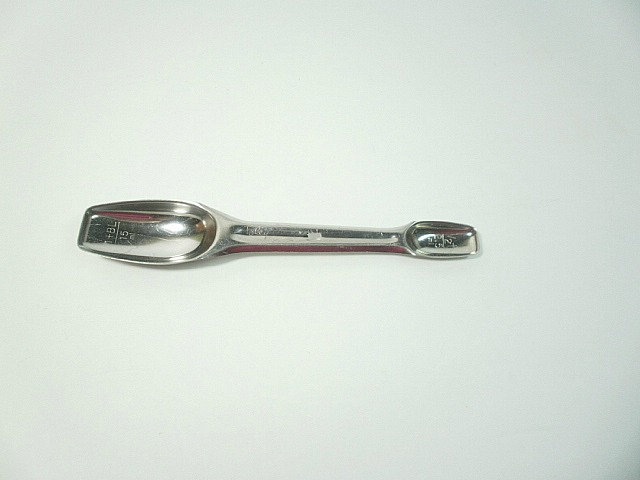 Vintage Foley Nesting Measuring 1 TBL Spoon and 1/2 TSP Spoon, 1 Piece ...