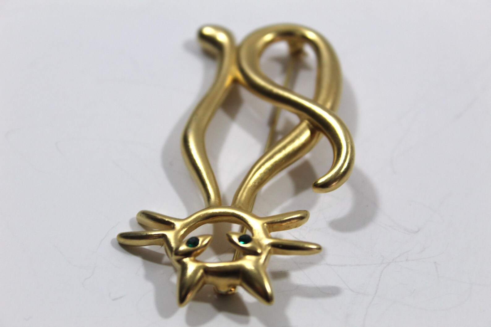 1990s Fernando Original Cat Brooch, Goldtone Green Eyed Cat Pin Clip ...