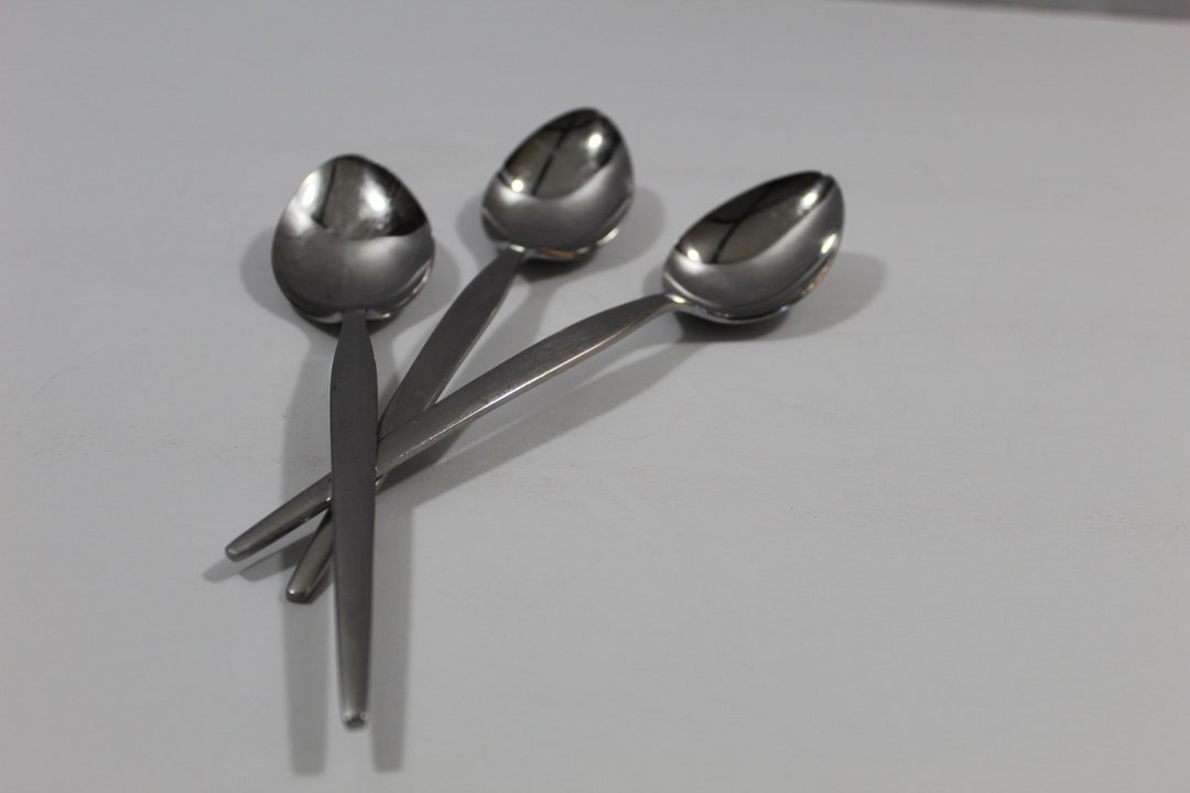 3 Vintage Epic Oval Soup Spoons, Custom Stainless Japan Prince Place ...