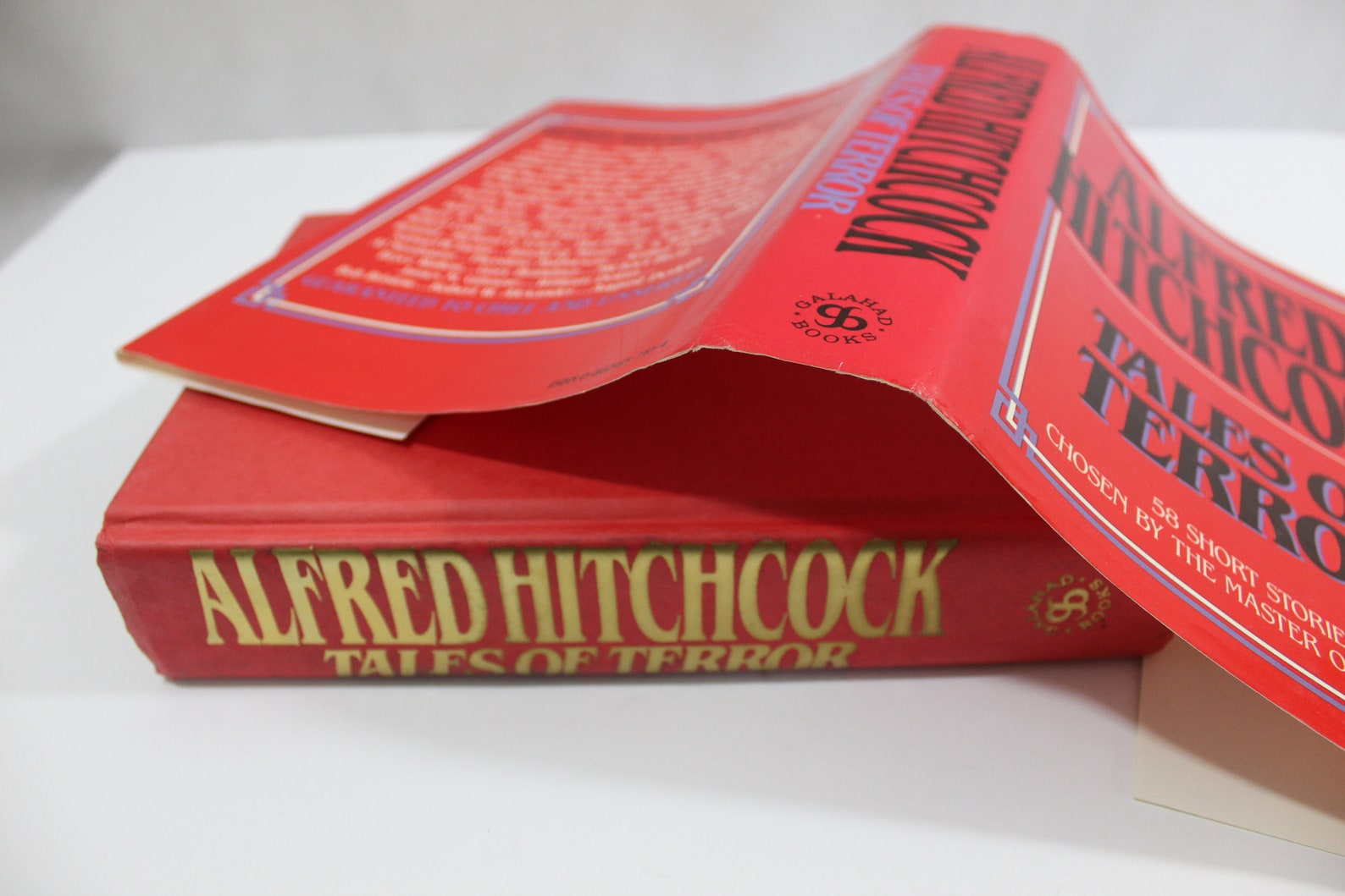 1986 Alfred Hitchcock Tales of Terror Hardcover Book With Dust Jacket ...