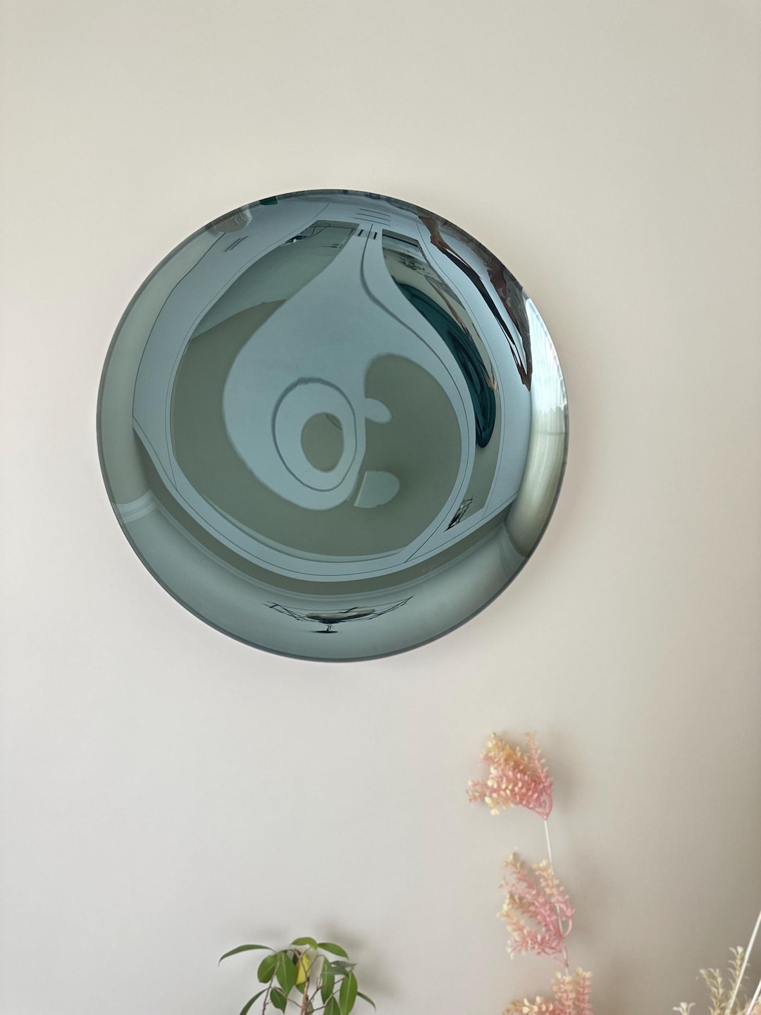 Decorative Concave Wall Mirror, Curved Mirror Wall Decor Space Age ...