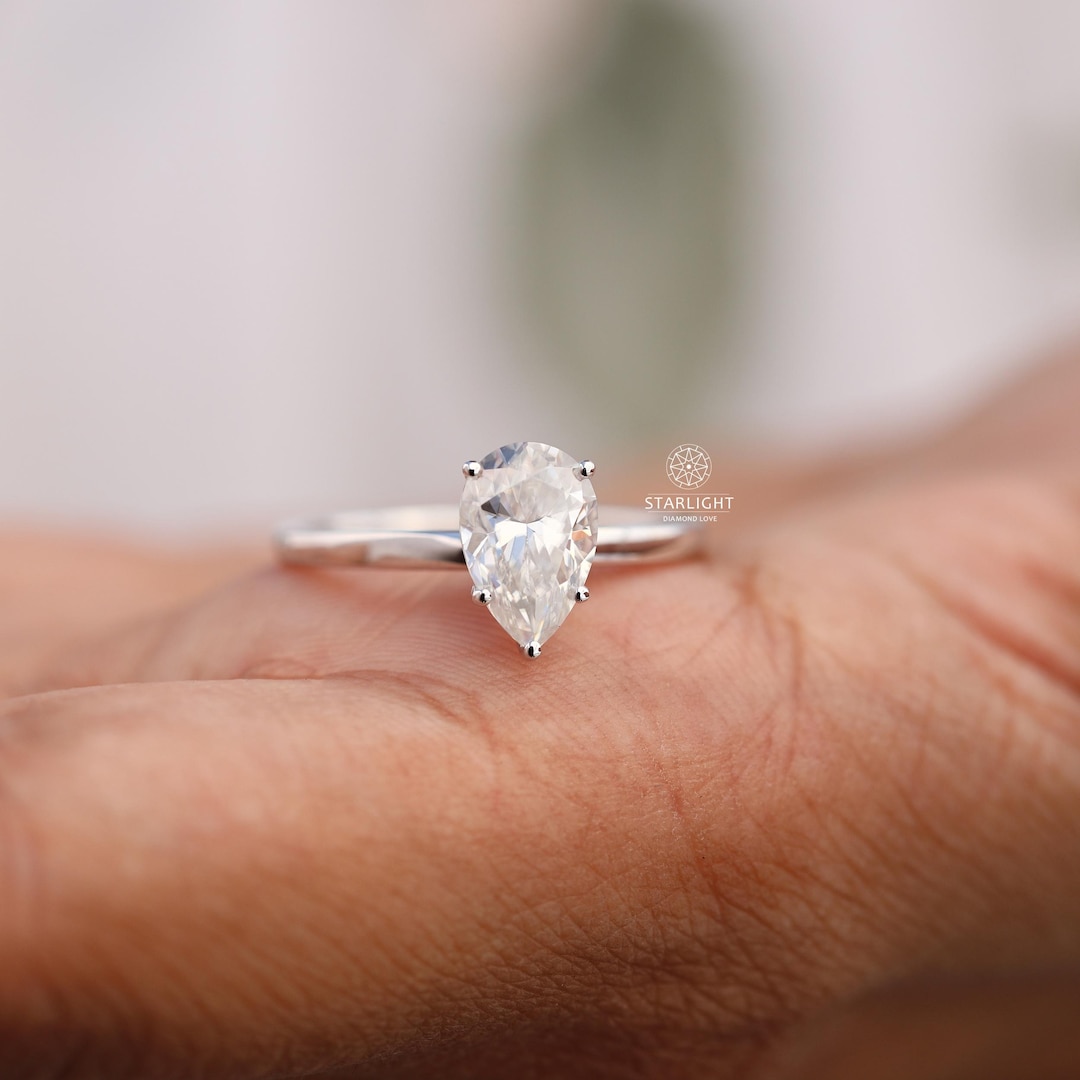 Pear Cut Moissanite Diamond Engagement Ring, 1.0 CT to 5.0 CT Solitaire ...