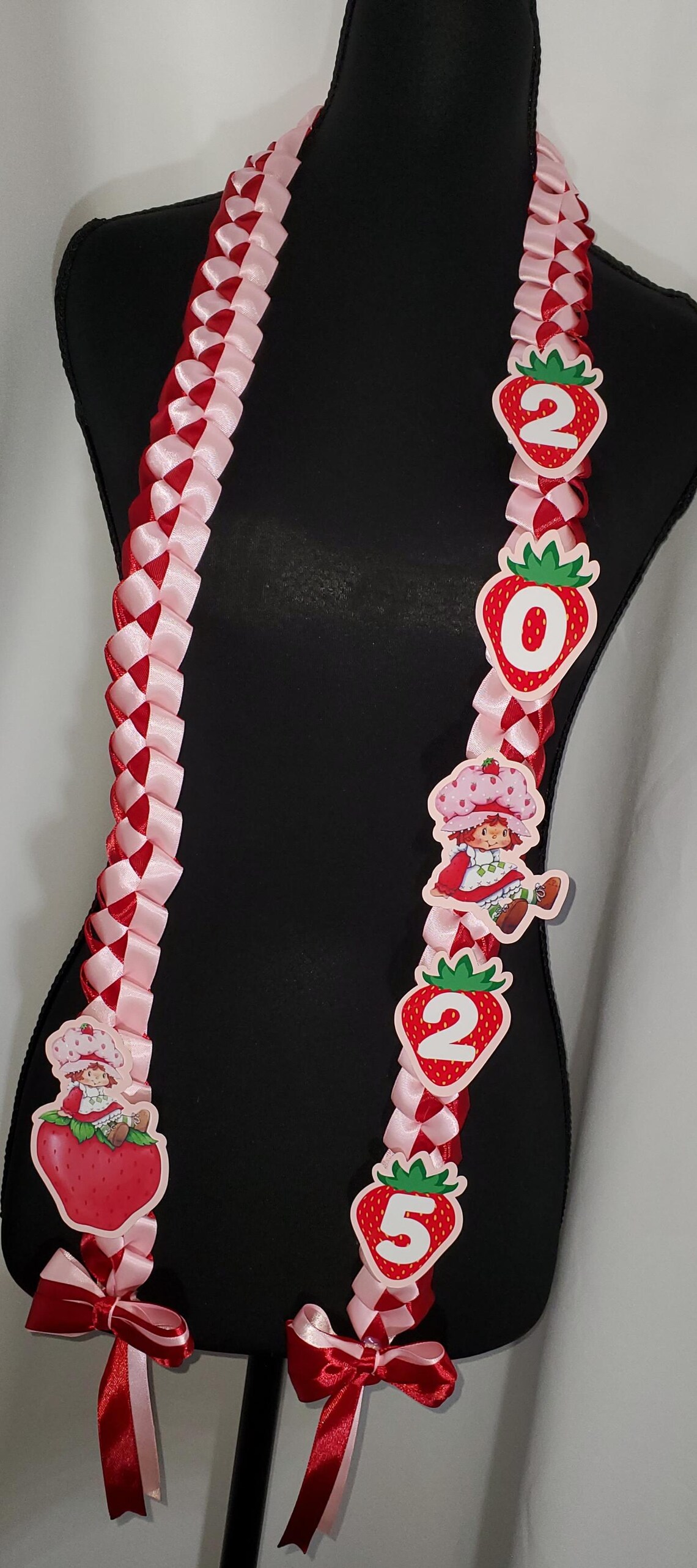 Strawberry Shortcake Graduation Lei - Etsy