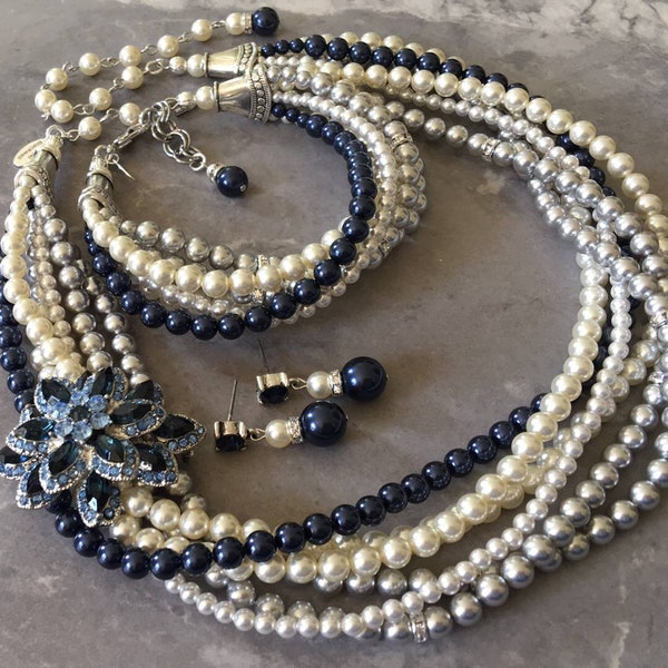 Torsade Necklace - Etsy