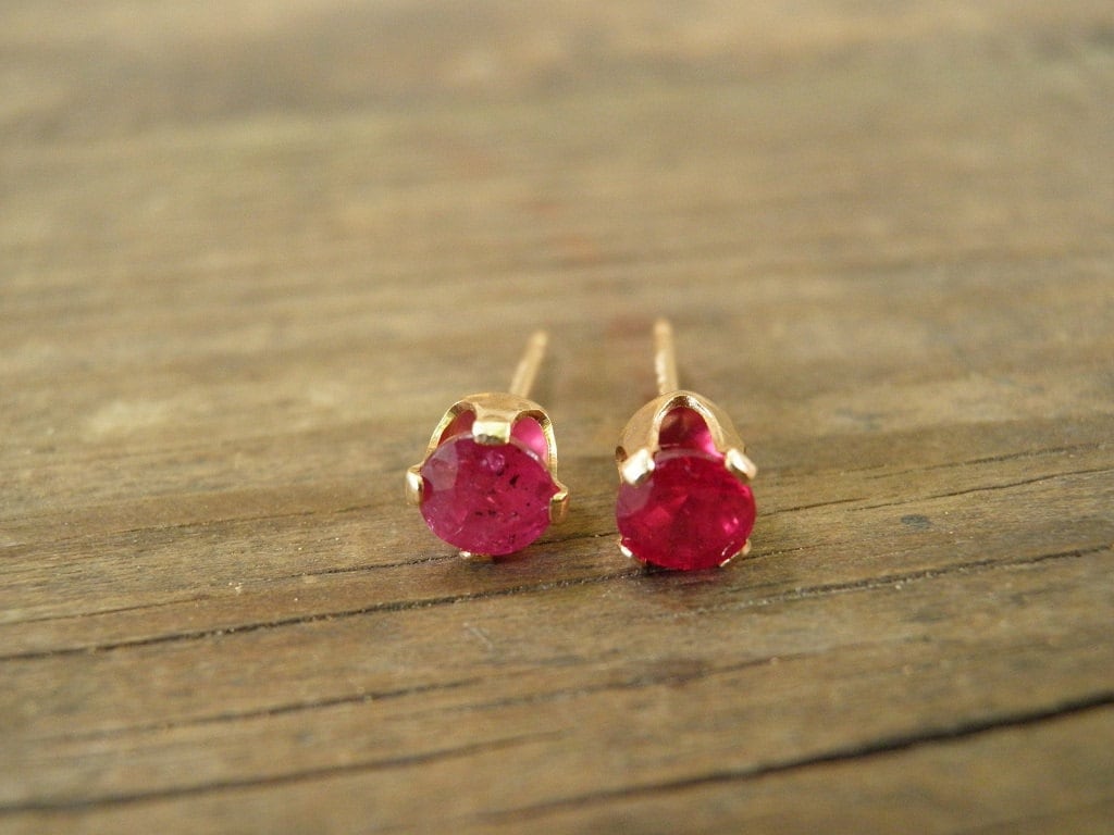July Birthstone Genuine Ruby Stud Earrings 14k Gold Filled - Etsy