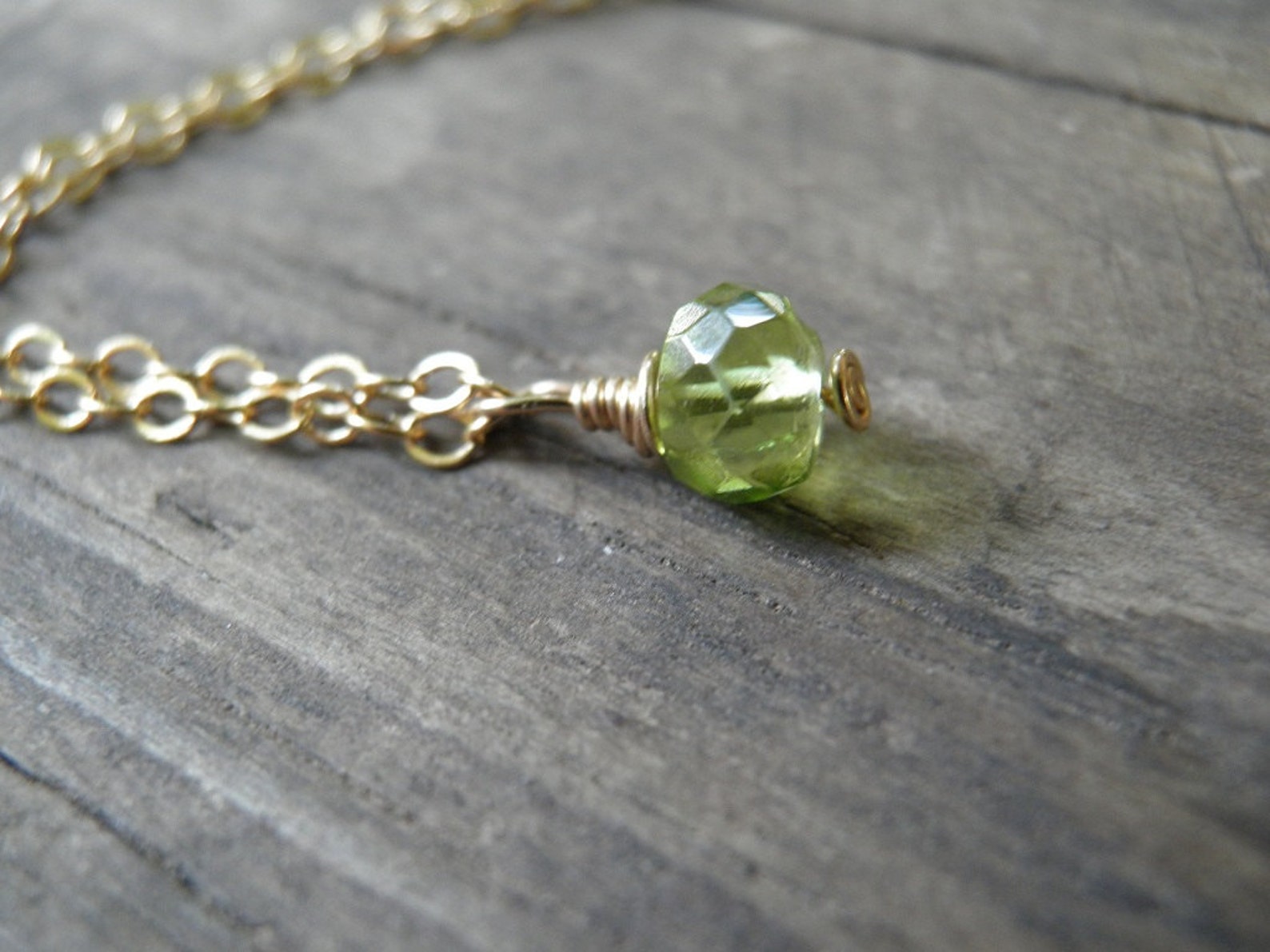 August Jewelry, Tiny Peridot Necklace Minimalist Necklace, Simple ...