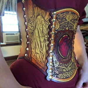 Hard Leather Anatomical Heart Corset Custom - Etsy