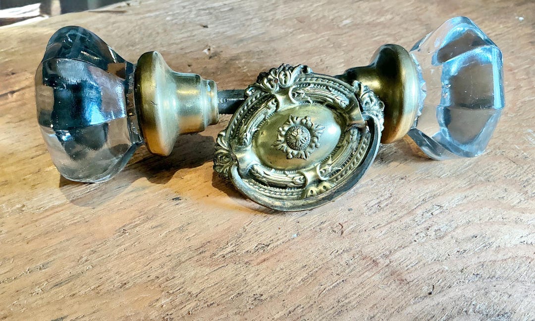 Vintage Brass Victorian Drawer Pull: Floral Rosette Cabinet Hardware - Etsy