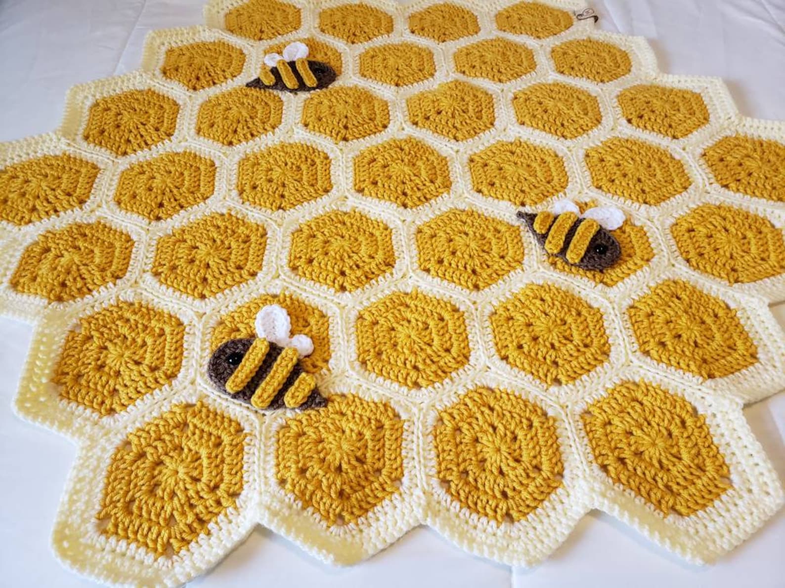 Hand Crocheted Baby Bumble Bee Baby Blanket Throw | Etsy