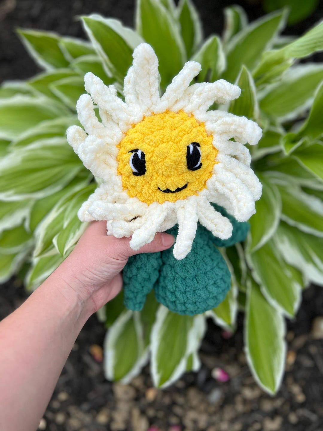 MADE TO ORDER - Daisy Crochet Flower Stuffie or Plushie - Etsy