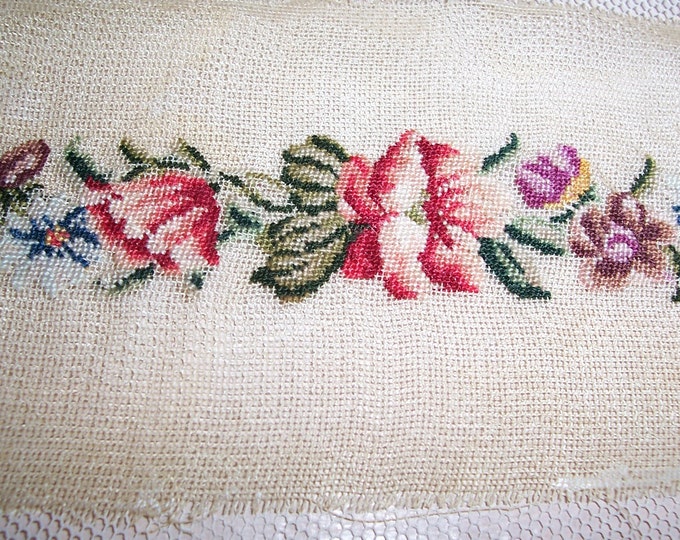 ANTIQUE/VICTORIAN PETIT POINT ROSES EMBELLISHMENT/APPLIQUE FOR CRAFTS ...
