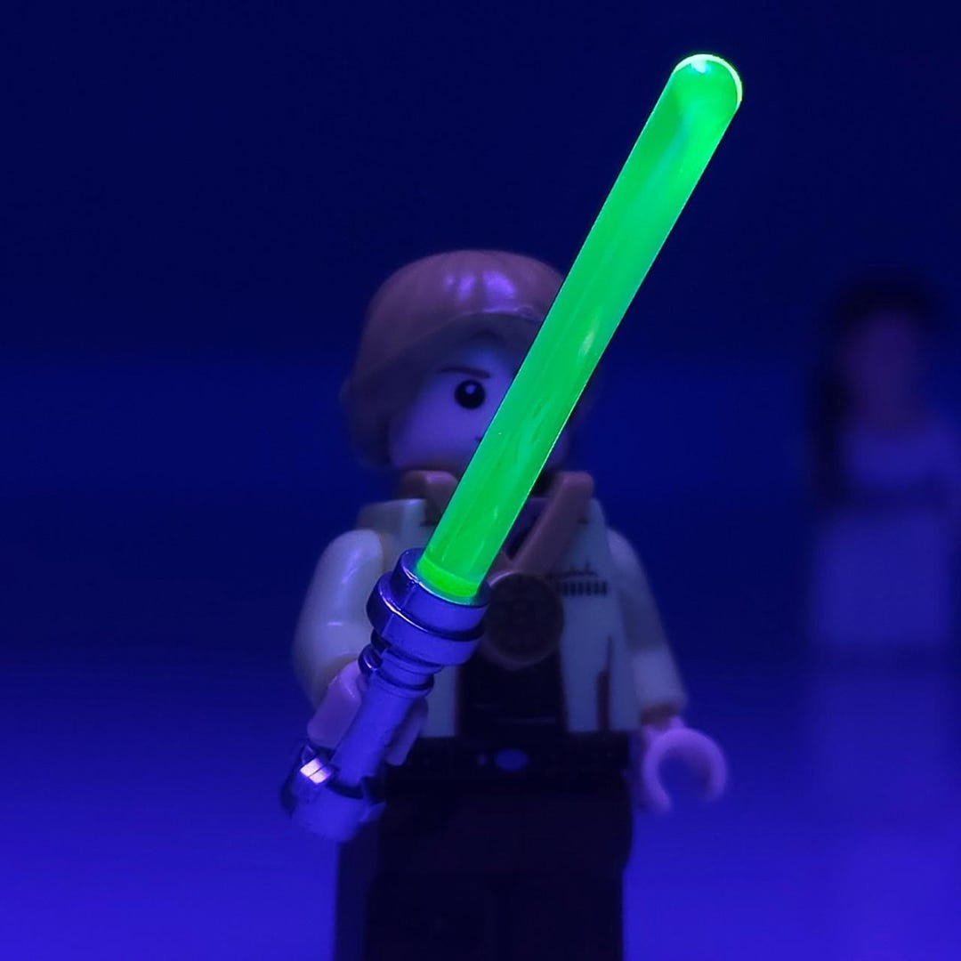Star Wars Custom Lightsaber Blade - Hand Made UV Uranium Borosilicate ...