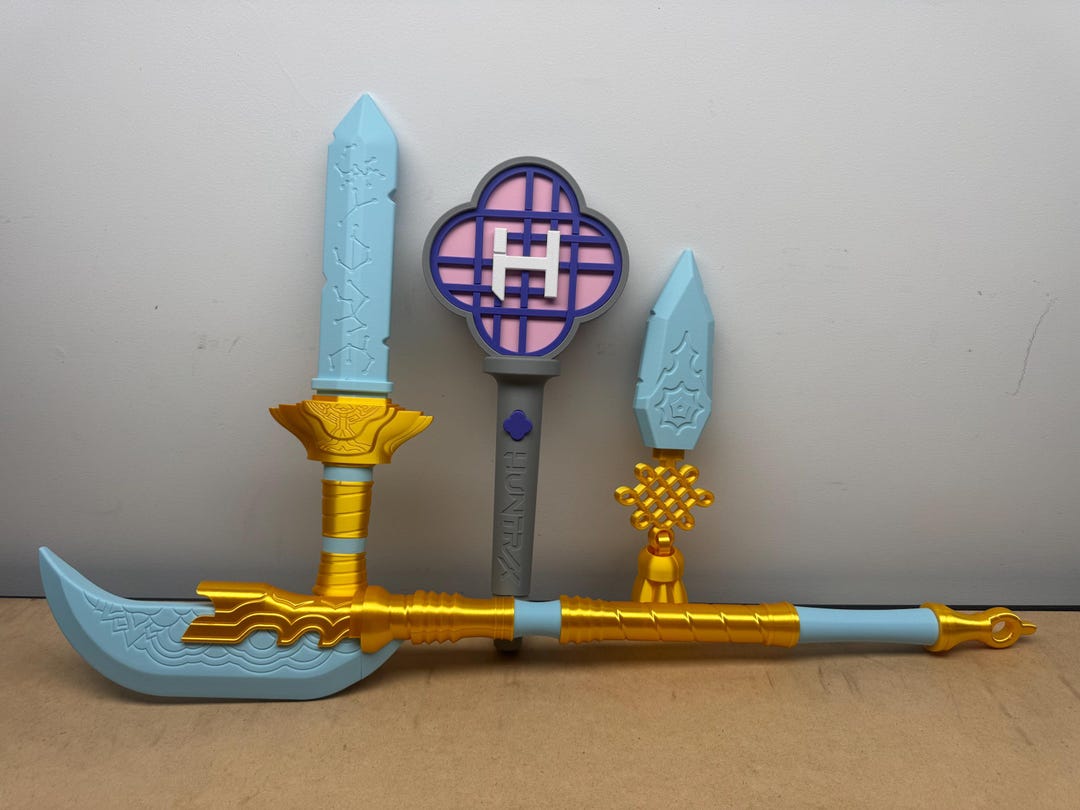 K-pop Demon Hunters Kids Toy Collection Sword Dagger Glaive Prop Build ...