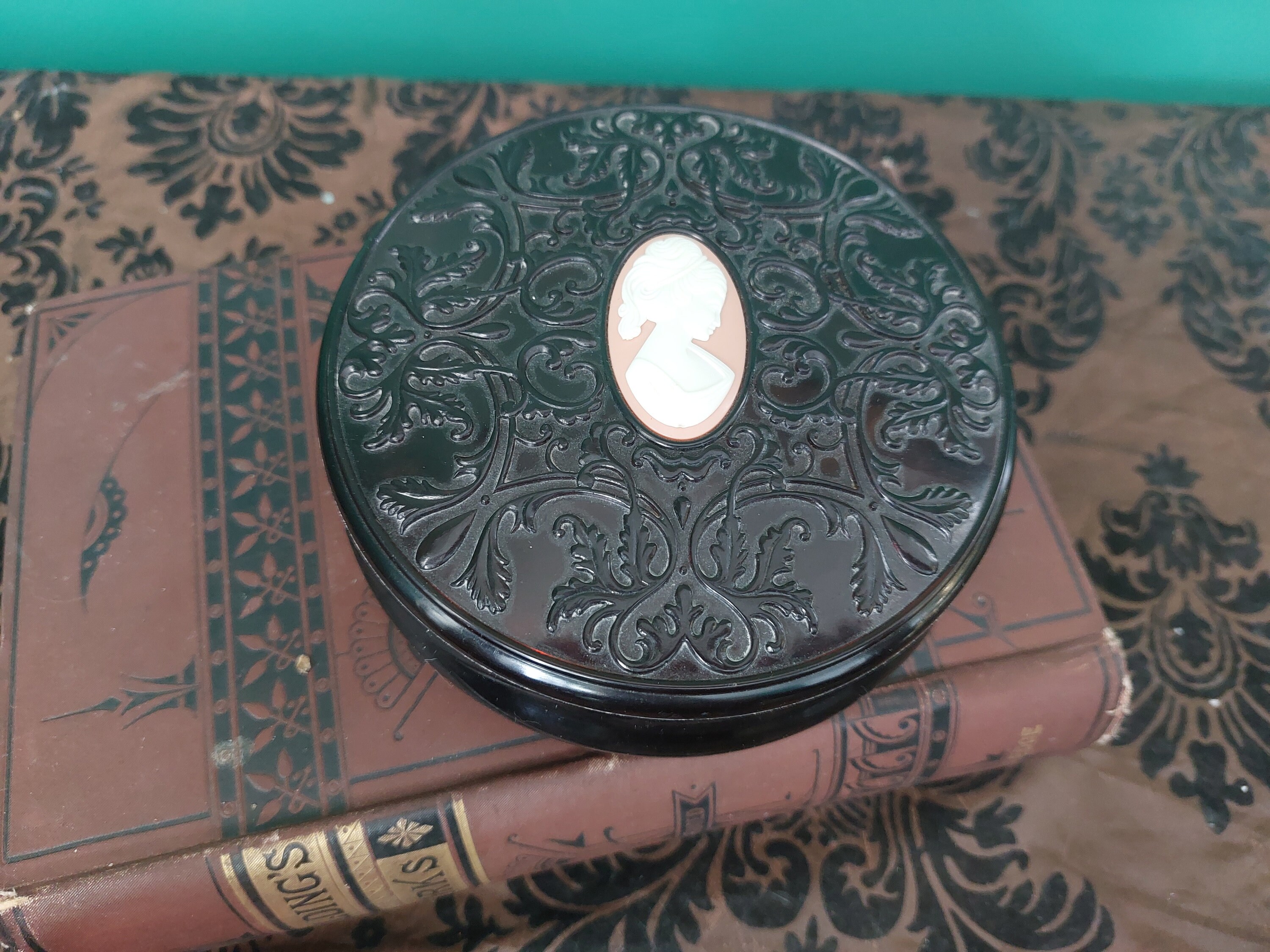 Vintage Boudoir Cameo Powder Jar Container Vanity Decor - Etsy