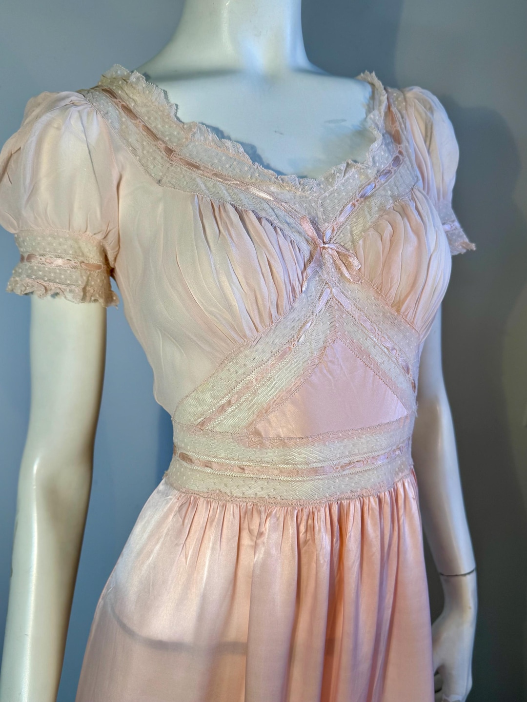 Rare 30s 40s Dreamy Pink Negligee Gown Satin Rayon Lace and Ribbon ...