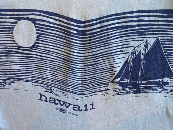 1972 HAWAII Wrap Around Graphics Sunset Waves and Sa… - Gem