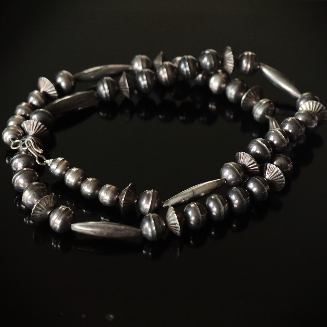 Vintage Navajo Pearl Melon Corrugated Hogan 800-925 Silver Bench Bead ...