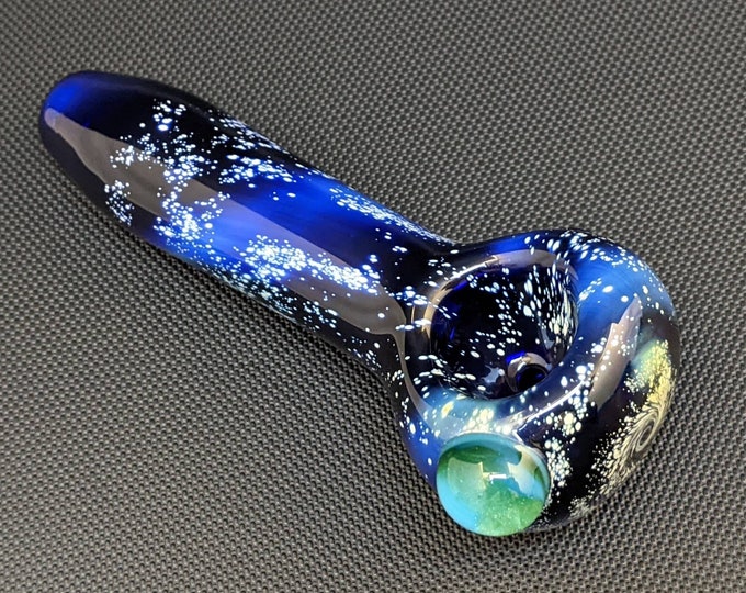 Galaxy Glass Pipe // Starry Night // Space Pipe // Earth Marble - Etsy