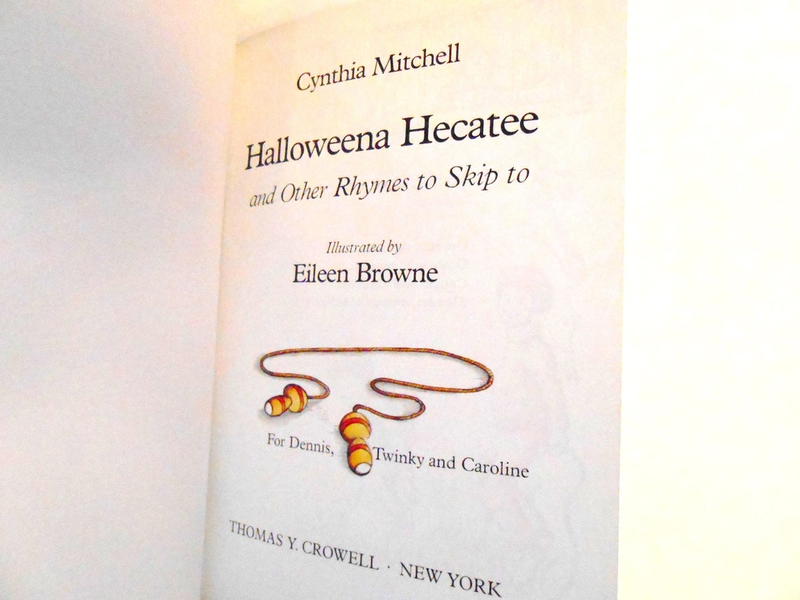 Halloweena Hecatee, a Vintage Children's Book - Etsy