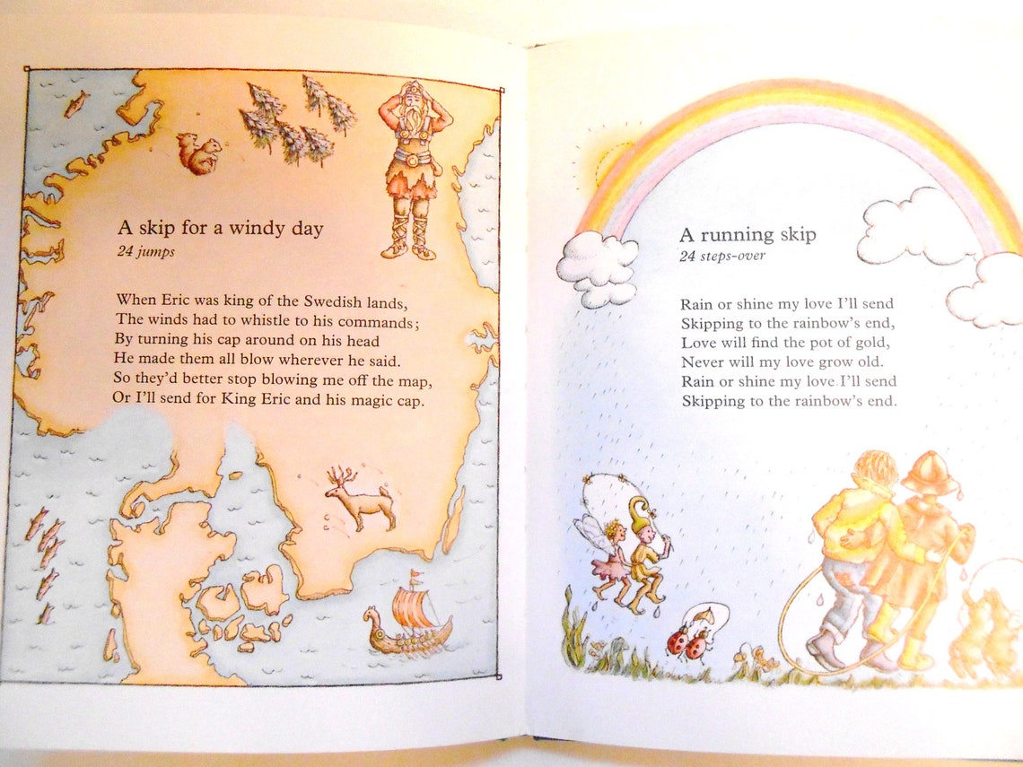 Halloweena Hecatee, a Vintage Children's Book - Etsy