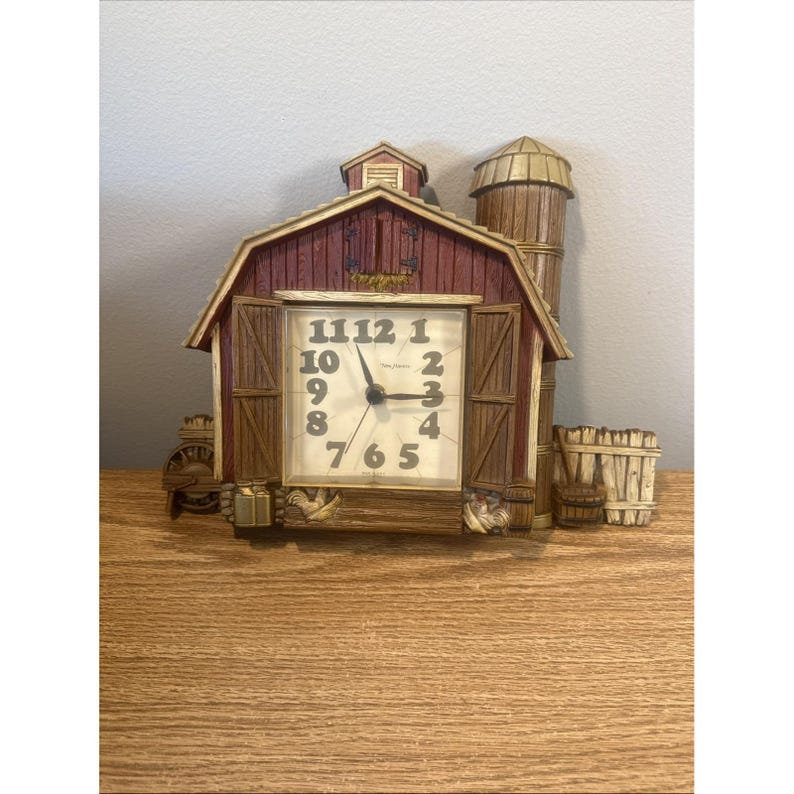Vintage Burwood Products New Haven Quartz Wall Clock Barn Silo Farm ...