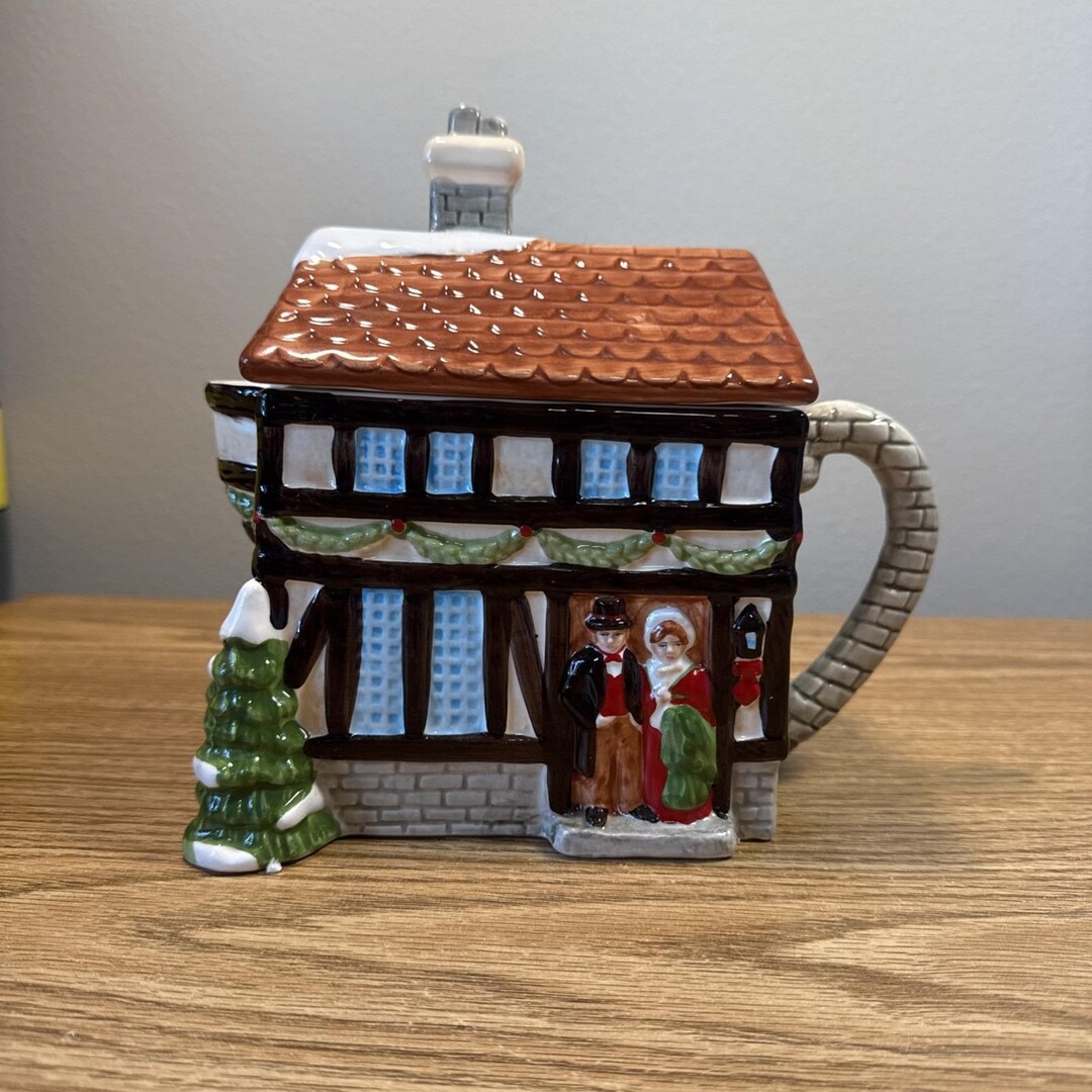 Vintage Applause Ceramic Victorian Christmas House & Couple Tea Pot W ...