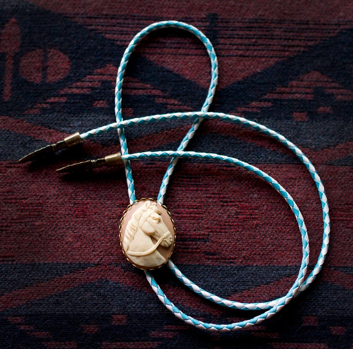 Corbata de bolo / Tan de 40x30mm y marfil caballo Cameo / / - Etsy México