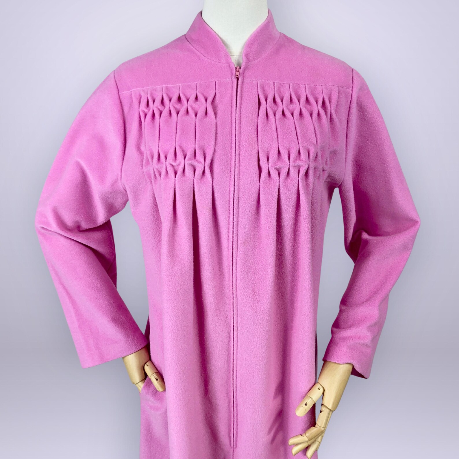 VINTAGE 80s Bubblegum Pink Velour House Coat by Kayser | Plush Zip ...