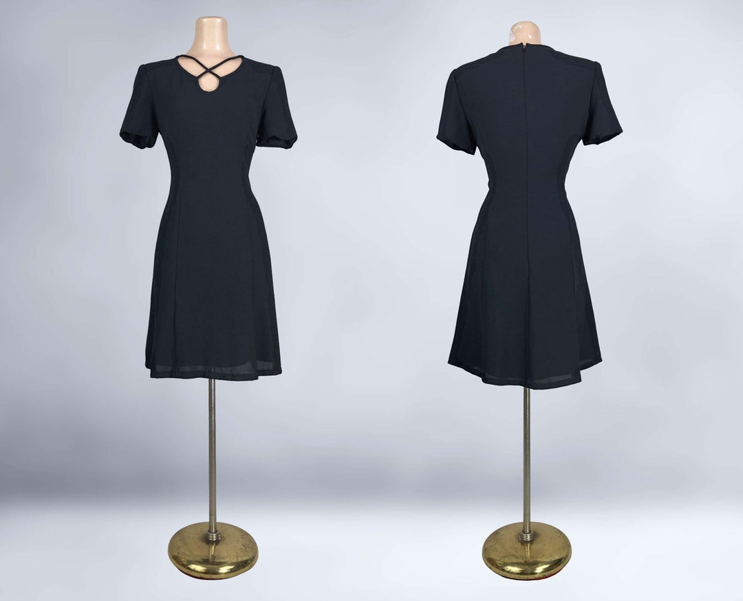 VINTAGE 80s Cage Neckline Little Black Dress by Liz Claiborne Sz 8 ...