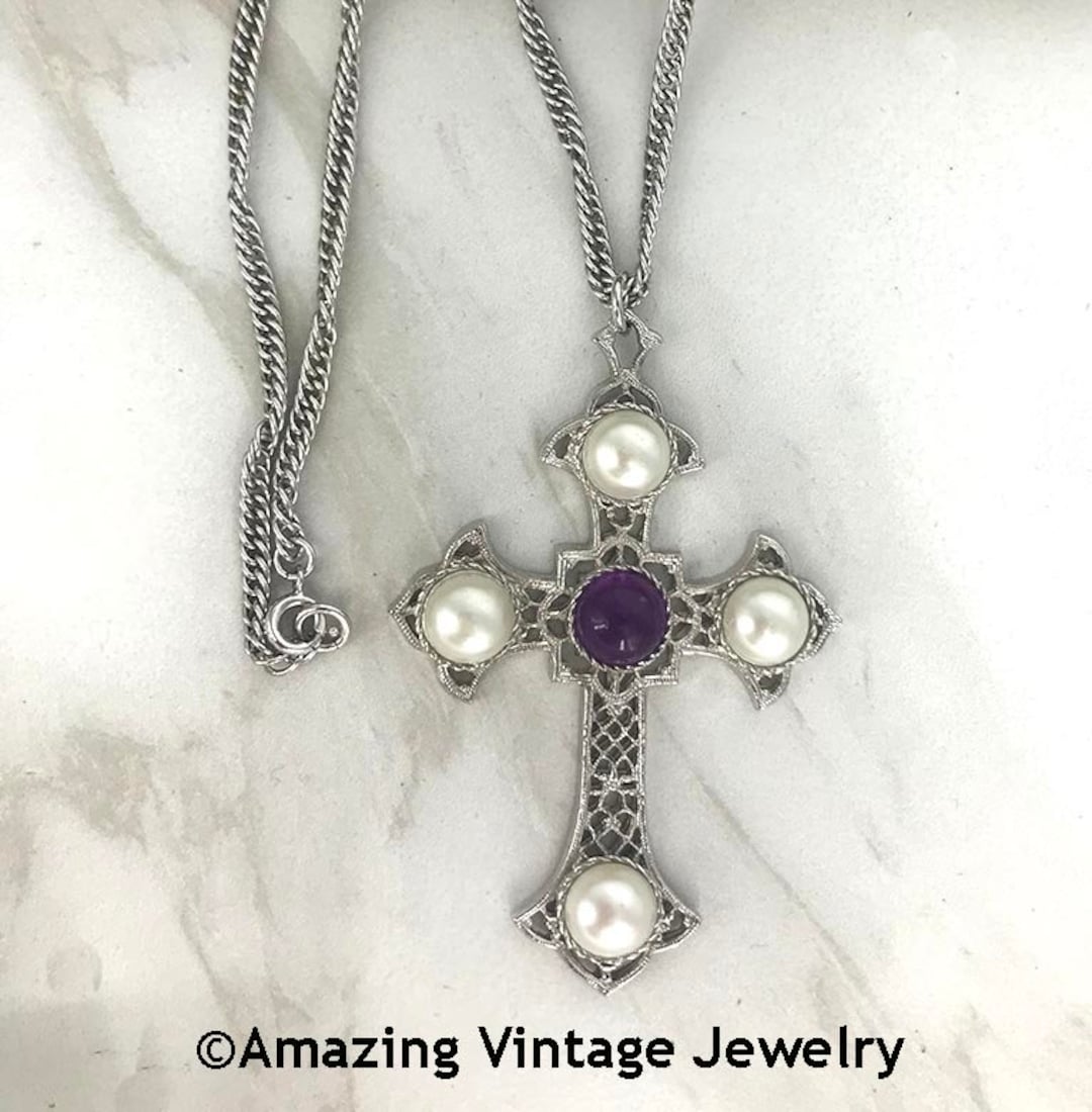 Sarah Coventry CRUSADER CROSS Necklace 1971 * Sarah Coventry Cross ...