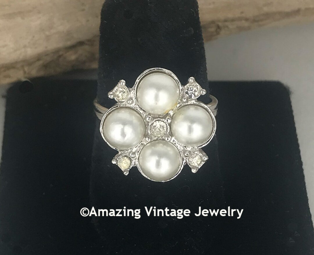 Sarah Coventry PRINCESS Ring From 1974 Vintage Sarah Coventry Ring ...