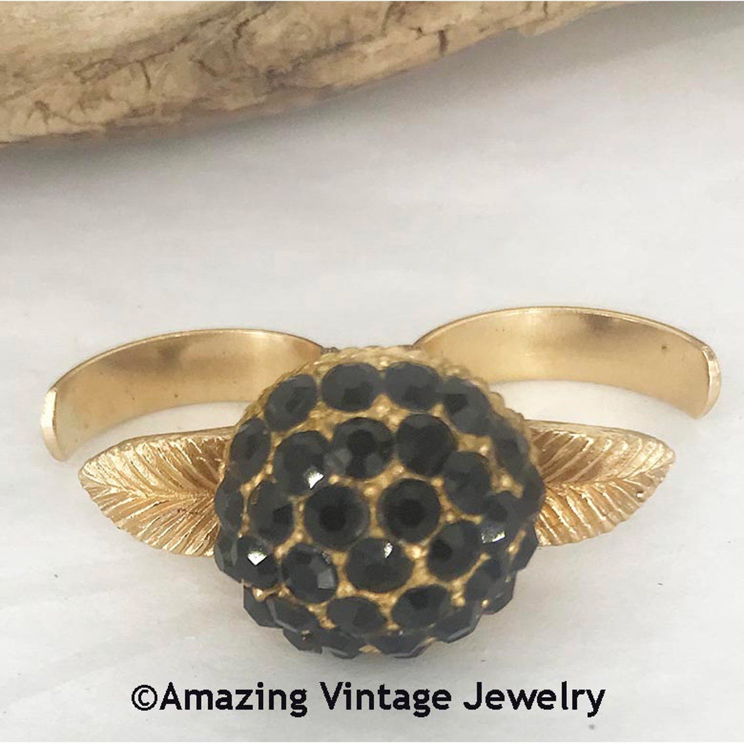 Sarah Coventry 3rd DIMENSION Ring Vintage Ring From 1975 Sarah Coventry ...