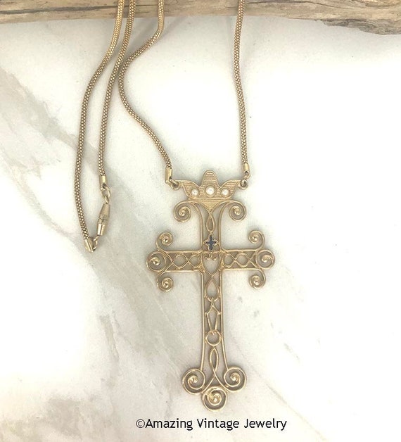 Vintage sarah coventry cross - Gem