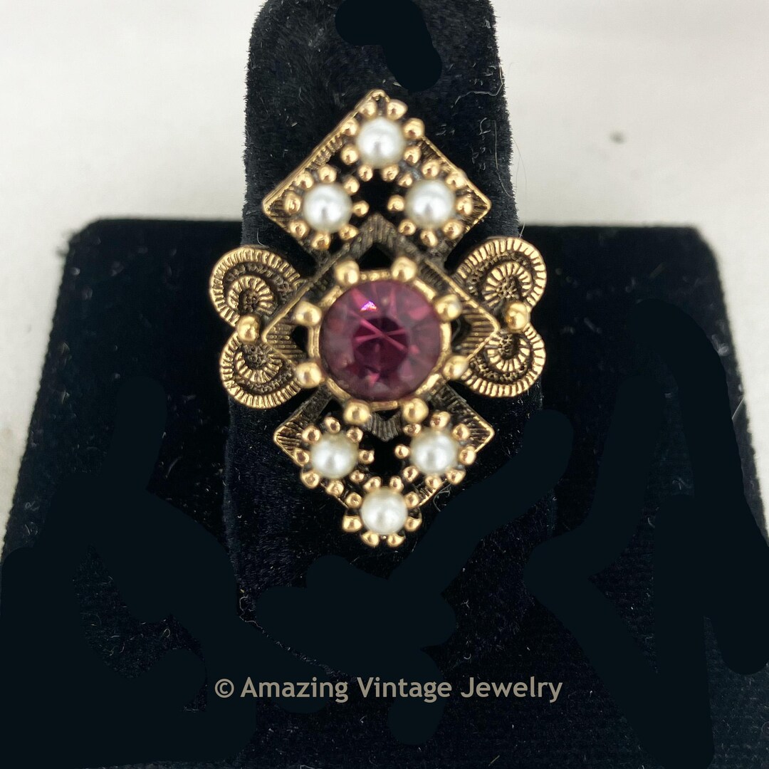 Sarah Coventry ALEXANDRIA Ring From 1976 Sarah Coventry Victorian Ring ...