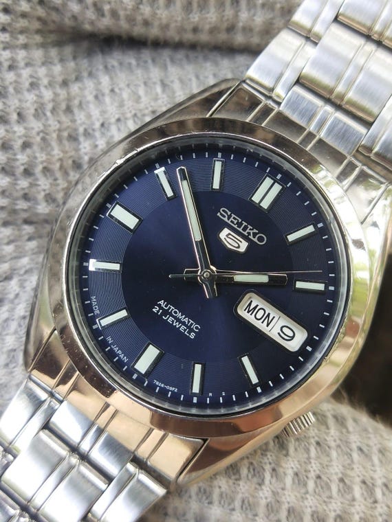 Vintage Seiko 7s26-03B0 Automatic Watch Japan For Mens - Gem
